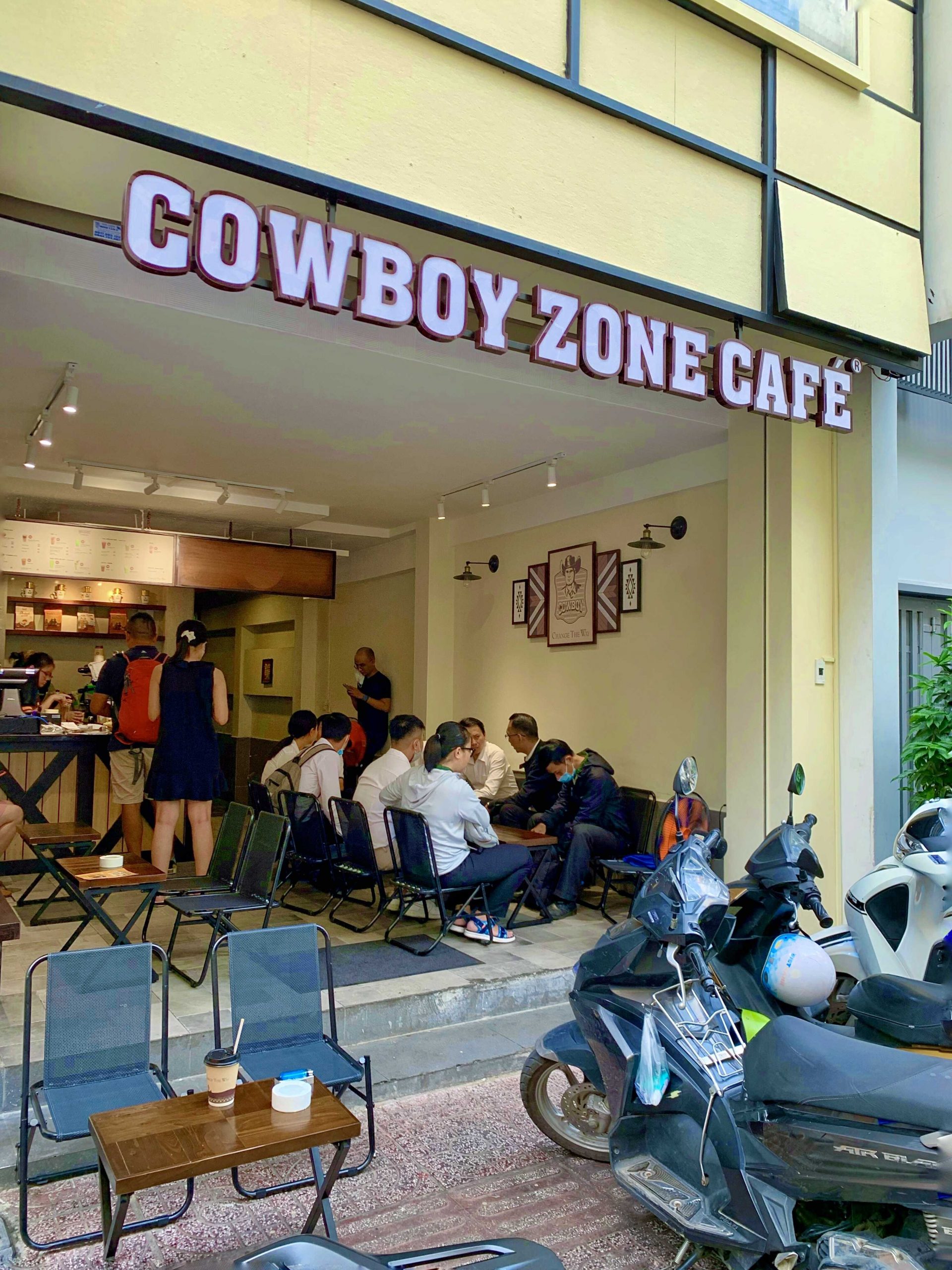 (Grand Opening) Cowboy Zone Café 135/23 Trần Hưng Đạo, P. Cầu Ông Lãnh ...
